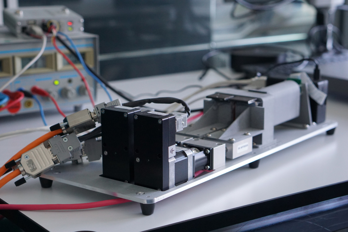 Automated function test for a proximity sensor | Helbling
